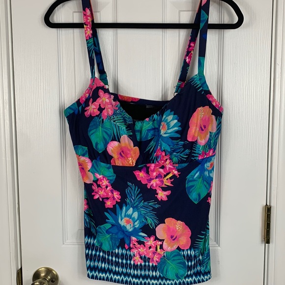 Coco Reef | Swim | Coco Reef Multi Colored Flowered Tankini Top Size ...